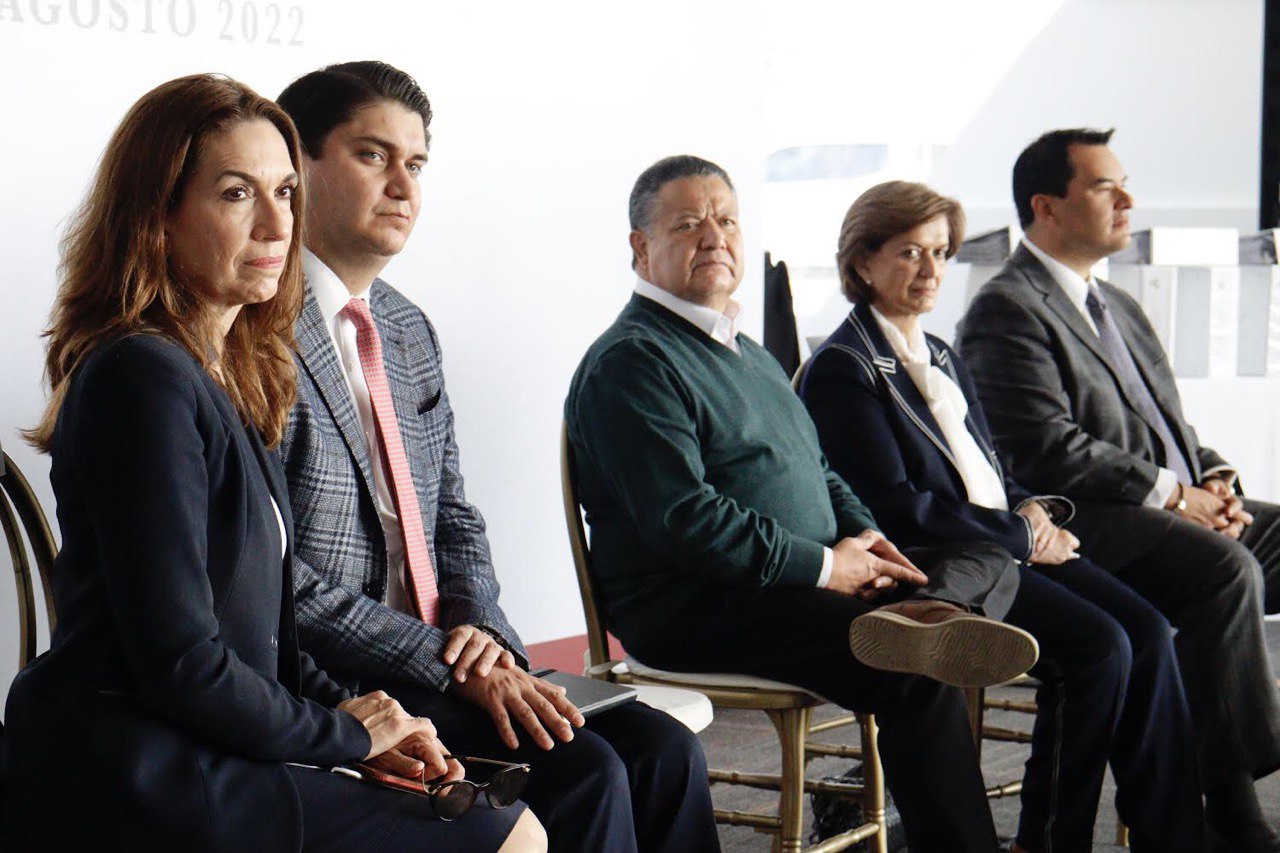 Equipo de transición entrega diagnóstico preliminar a Julio Menchaca ...